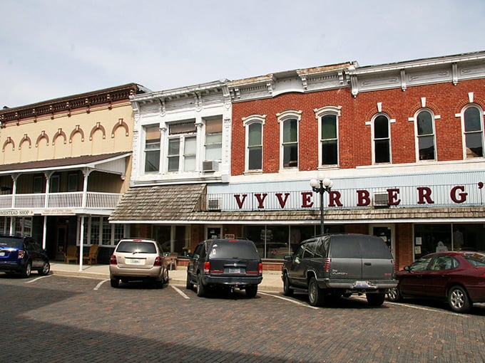 Small-town simplicity shines in Arcola, where your Social Security check might actually cover more than just the basics.