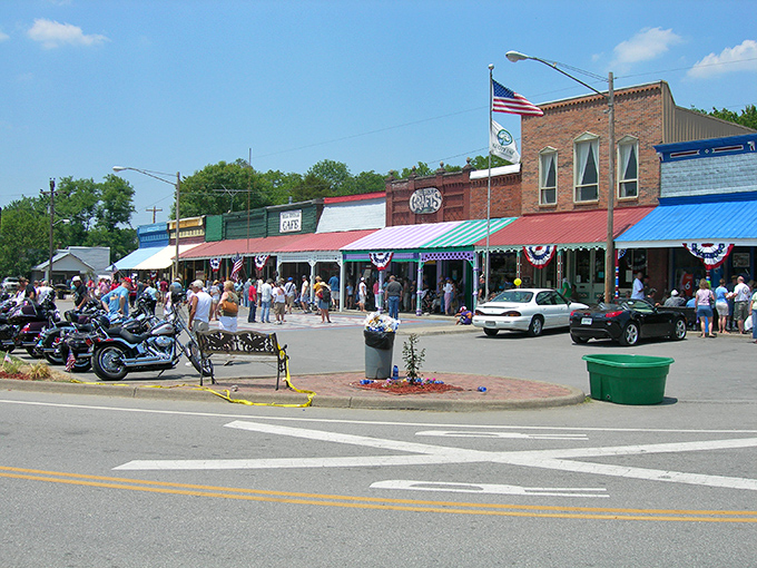 The "Historic Bell Buckle" sign welcomes you to a town where modern life takes a much-needed coffee break.