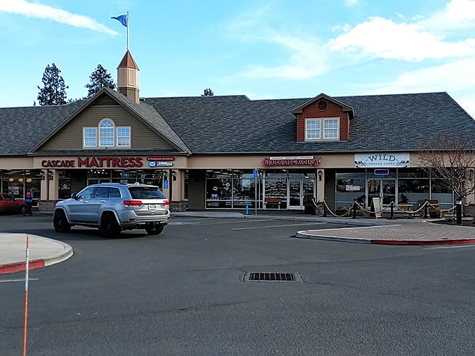 Clean lines and wide parking spaces - proof that outlet shopping doesn't have to feel cramped or chaotic.