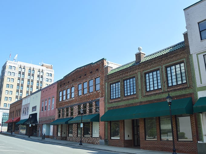 Stroll through Burlington's historic downtown, where you&rsquo;ll find charming storefronts and classic architecture waiting for you to explore and enjoy.