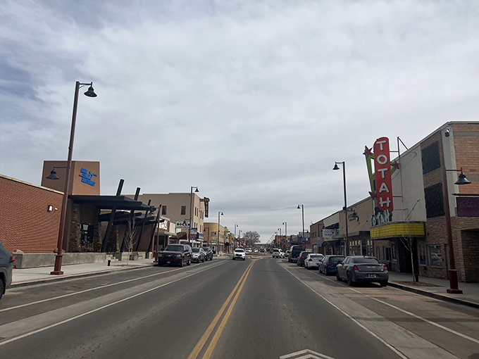 Farmington streets offer that perfect small-town rhythm. Where the pace is as refreshing as the mountain air that surrounds it.