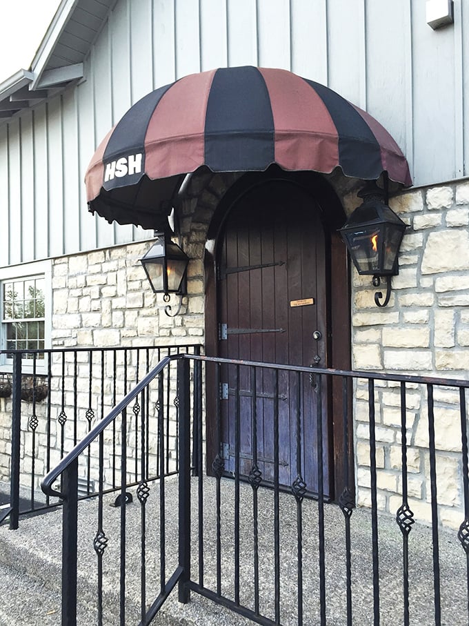 That distinctive awning marks the spot where locals have been satisfying carnivorous cravings for generations without breaking the bank.