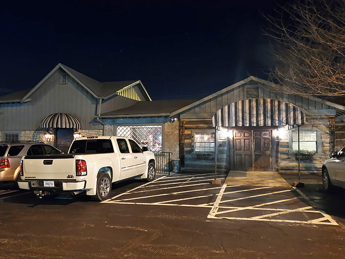 Hermitage Steak House (Hermitage): By night, this unassuming log structure transforms into a temple of beef worship. Hallelujah!