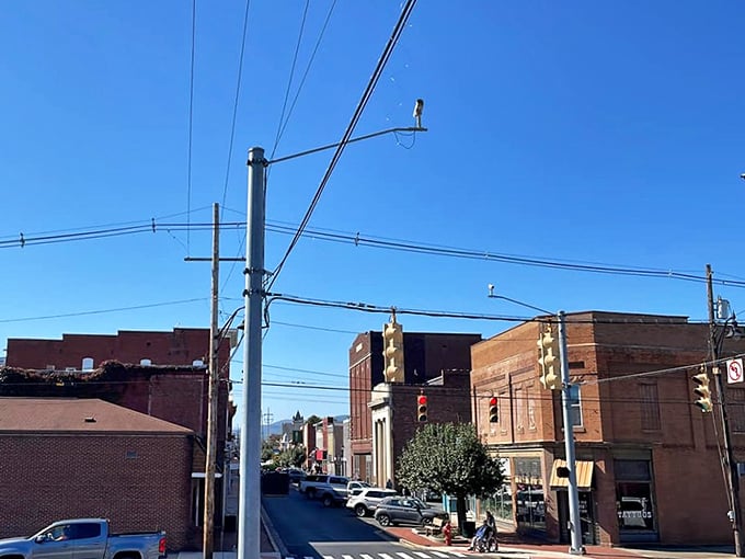 When morning light hits Keyser's storefronts, you can almost hear the whispers of shopkeepers past. History with a heartbeat in every brick.