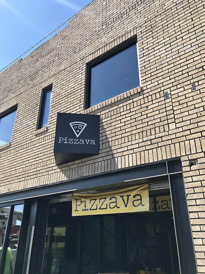 Pizzava's clean brick exterior hides pizza genius. Like finding a Ferrari engine in a Honda body. 