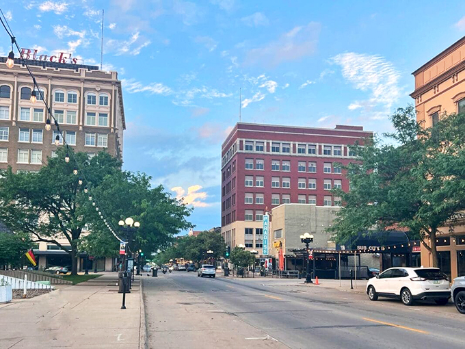 Waterloo's skyline reflects a city where retirement dollars stretch like saltwater taffy. Big enough for amenities, small enough for your budget!