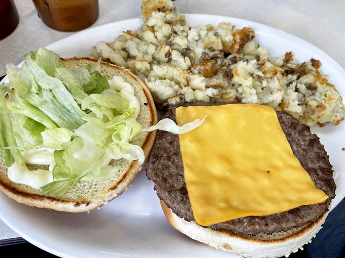 Those hashbrowns aren't just crispy&mdash;they're the result of decades of griddle wisdom, paired with an omelet that means business.