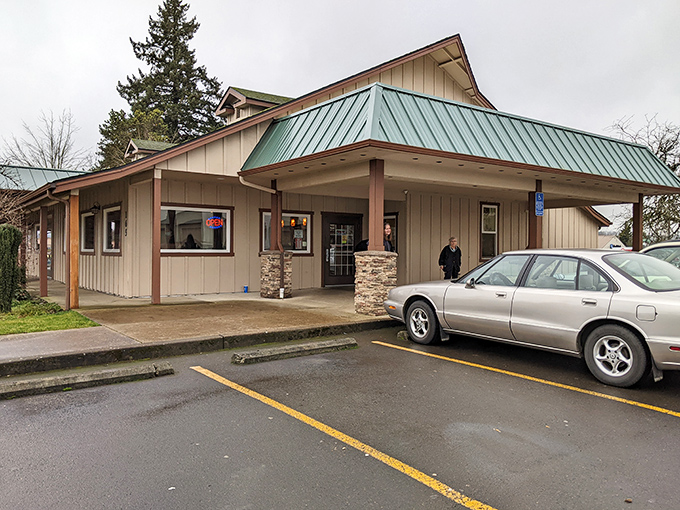 This unassuming caf&eacute; represents Dallas's dining scene perfectly &ndash; modest exteriors hiding genuinely good food at prices that won't make you wince.