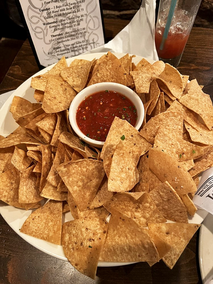 Chips and salsa might seem like a southwestern detour, but this Irish pub proves that good food transcends geographical boundaries.