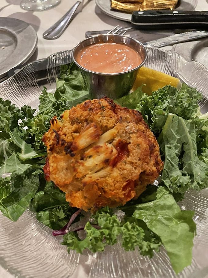 This isn't just any crab cake&mdash;it's Florida's answer to Maryland's favorite, with chunks of crab that actually require chewing.