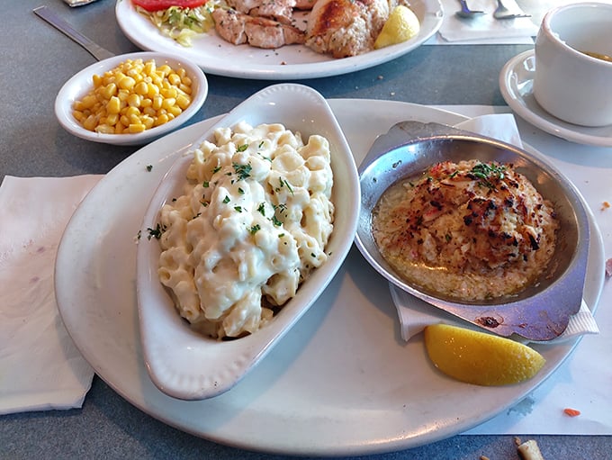 Mac and cheese that doesn't need a fancy pedigree to prove its worth&mdash;just the right amount of creamy comfort alongside a crab cake.