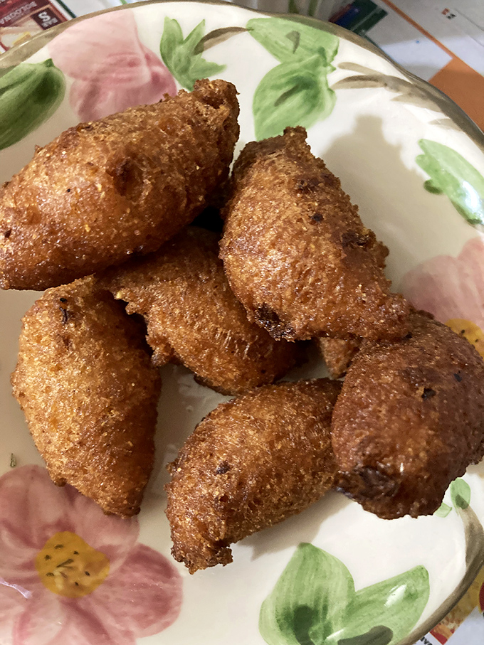 Hushpuppies: golden-brown orbs of cornmeal joy that make you wonder why fancy restaurants bother with amuse-bouche.