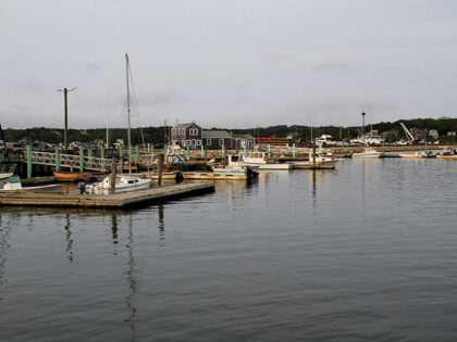 This Gorgeous Small Town In Massachusetts Has No Crowds And All The ...