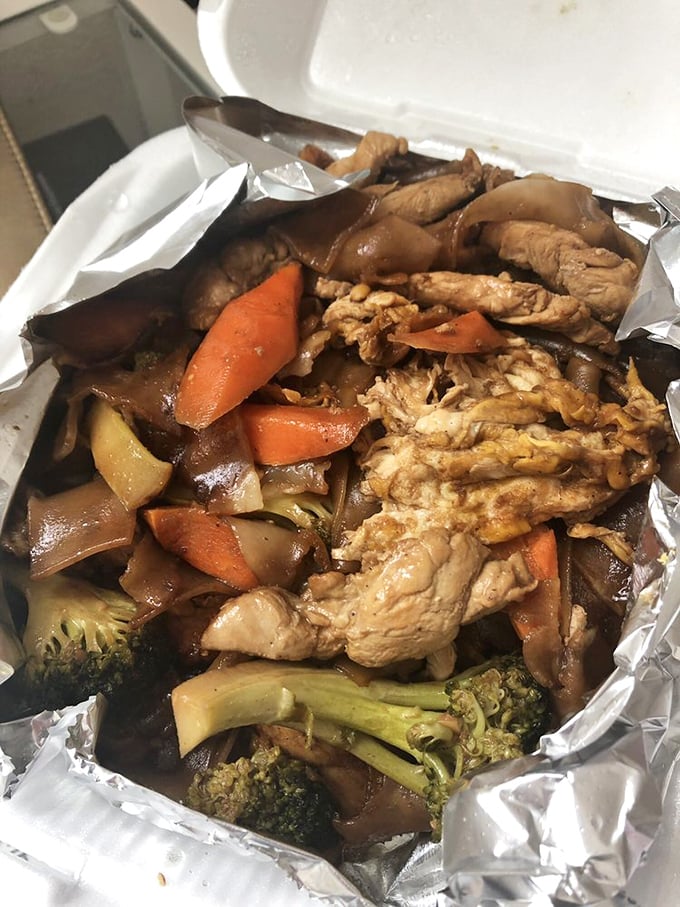 Stir-fried noodles with chicken and vegetables that would make any Thai grandmother nod in approval. Simple, honest food that satisfies on a cellular level.