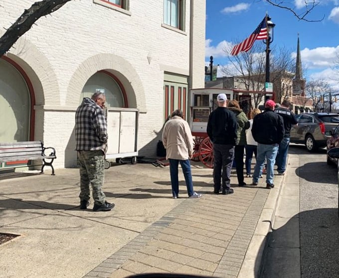 Rain or shine, weekday or weekend&mdash;loyal customers form a line that speaks volumes about what truly matters in the burger universe. 