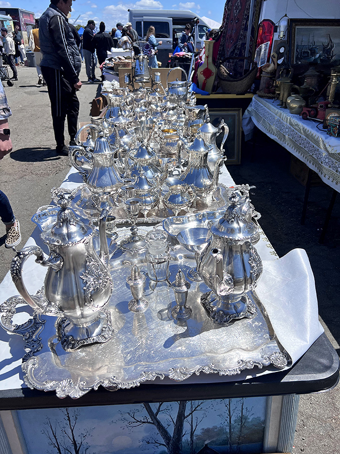 Silver service fit for Downton Abbey! These gleaming tea sets and serving pieces await someone who appreciates formal dining or just serious bling.