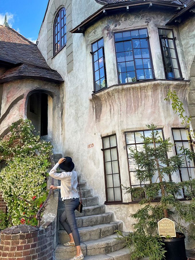 Even tourists can't resist posing against walls that photograph better than most Instagram influencers.