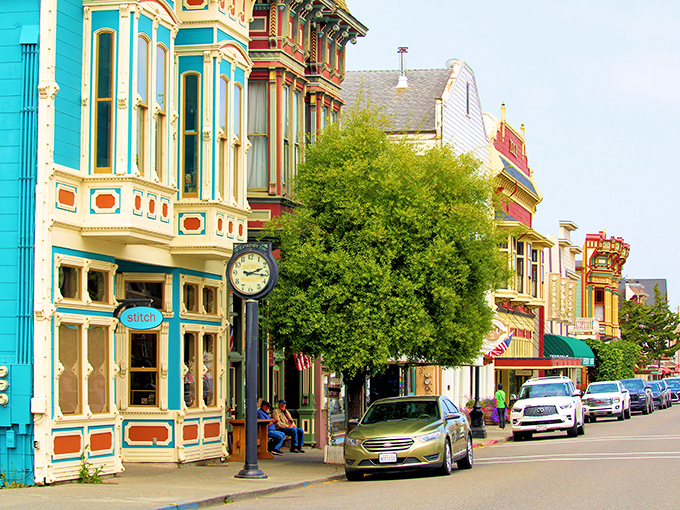 Every shade in the Victorian color wheel comes to life on Ferndale's Main Street, where turquoise, crimson, and sunshine yellow create a photographer's paradise.
