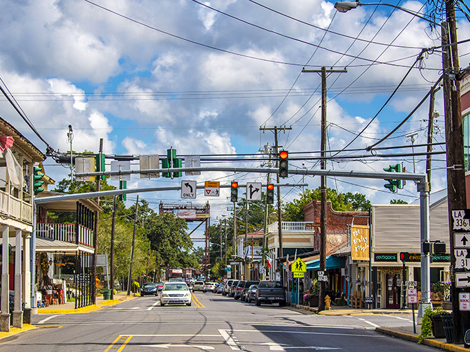 Breaux Bridge's colorful downtown invites you to slow down and stay awhile. Where Cajun culture comes without tourist-trap prices.