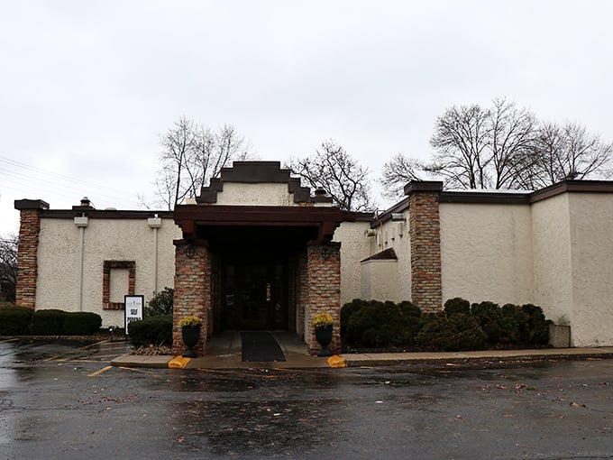 Hyde Park Prime Steakhouse's modern entrance in Upper Arlington makes a bold architectural statement: serious steaks served here, leave diet plans at home.
