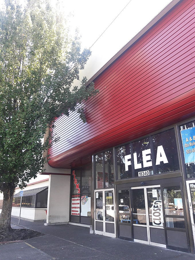 Oregon Flea Market's bold red exterior is like a beacon for bargain hunters. The architectural equivalent of "Come on in, we've got stuff!"