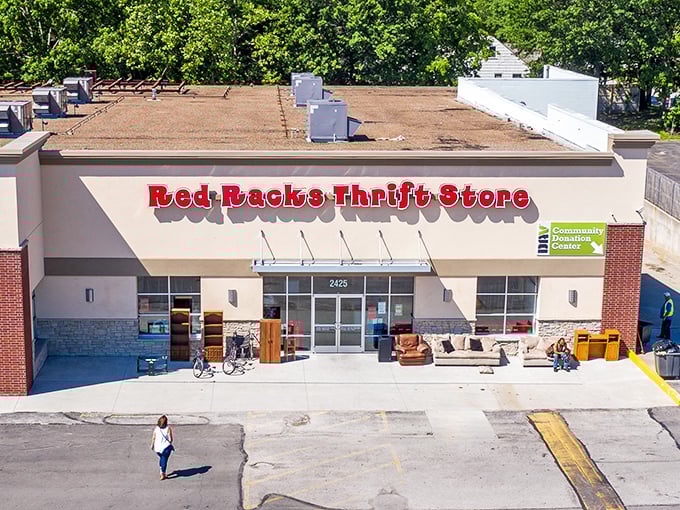 This Red Racks location boasts a modern storefront with merchandise spilling outdoors&mdash;they simply can't contain the deals!