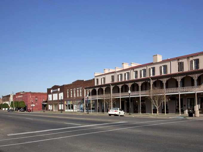 Selma's historic downtown looks like a movie set, but the remarkably low cost of living is the real star attraction for retirees.