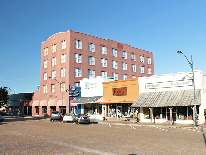 Cleveland's historic downtown buildings have weathered decades with grace &ndash; unlike my attempts at following the latest fashion trends.