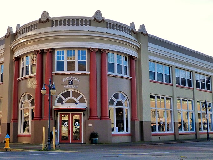 Stately architecture and classic columns invite you to explore the local charm and unique storefronts found throughout historic Coos Bay.