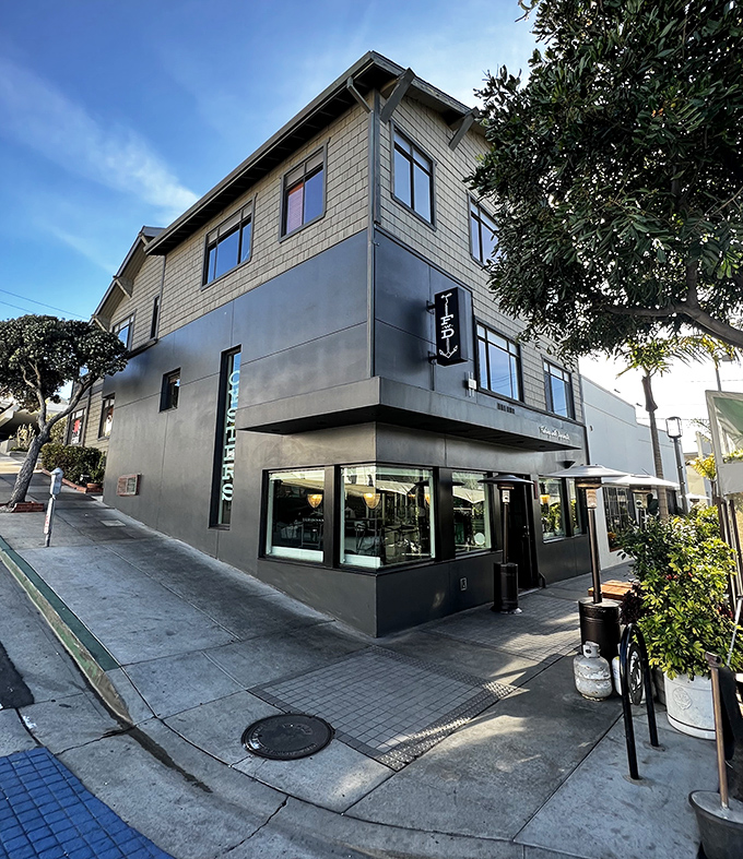 Modern, sleek, and serving seafood towers so impressive they deserve their own architectural award.