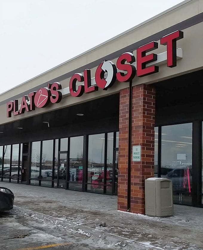 Winter weather doesn't stop dedicated thrifters from visiting Plato's Closet. Fashion emergencies wait for no snowstorm!
