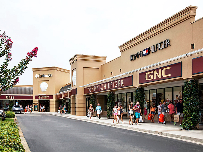 Silver Sands' breezy outdoor corridors offer retail therapy with a side of vitamin D. Shopping paradise with Gulf Coast vibes.
