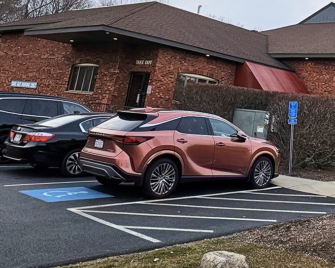 Practical parking, practical building, extraordinary pizza. Town Spa proves that greatness doesn't need to show off.