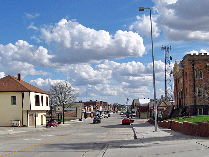 Small-town Nebraska at its finest&mdash;Wayne's historic buildings house modern conveniences at prices that won't make your wallet weep.
