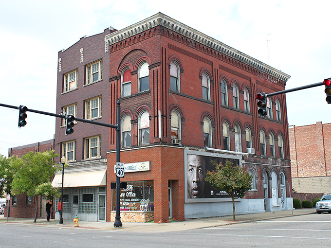 Zanesville's impressive red brick buildings showcase the craftsmanship of another era, still standing strong in today's economy.