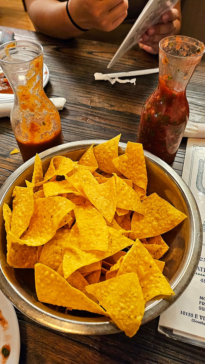 The opening act: impossibly crisp tortilla chips flanked by two salsas that somehow manage to be both refreshing and exciting at once.