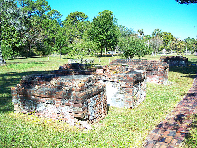 The Old St. Joseph Cemetery's brick ruins whisper tales of the town's past. History buffs will find these weathered structures hauntingly beautiful.