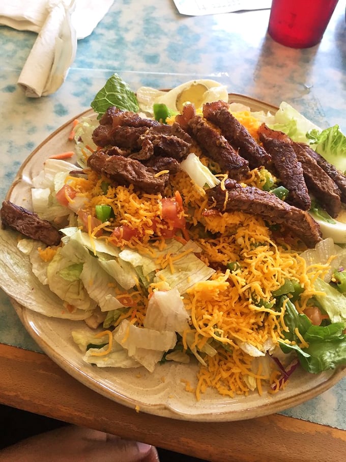 A steak salad that respects both the cow and the garden. Protein and vegetables having their finest moment together.