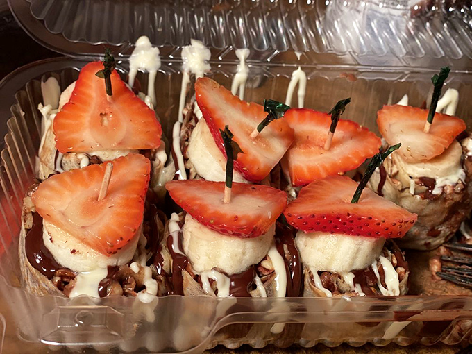 Strawberry-topped banana creations that look like they graduated from culinary art school. Dessert sushi? Kentucky just got a whole lot fancier.