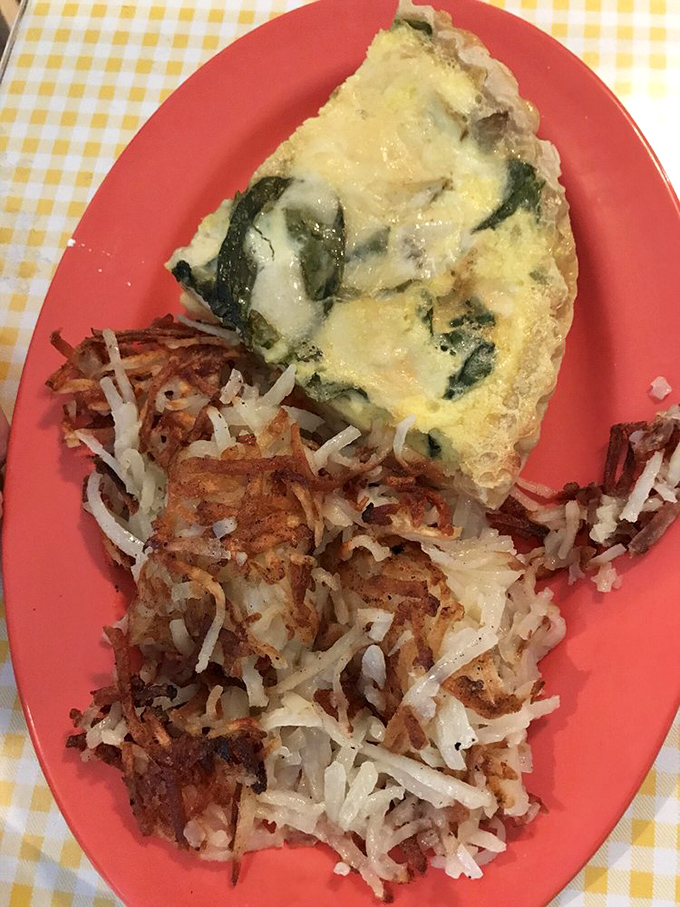 This omelet and hash brown combo shows that vegetables can party too, especially when cheese gets an invitation.