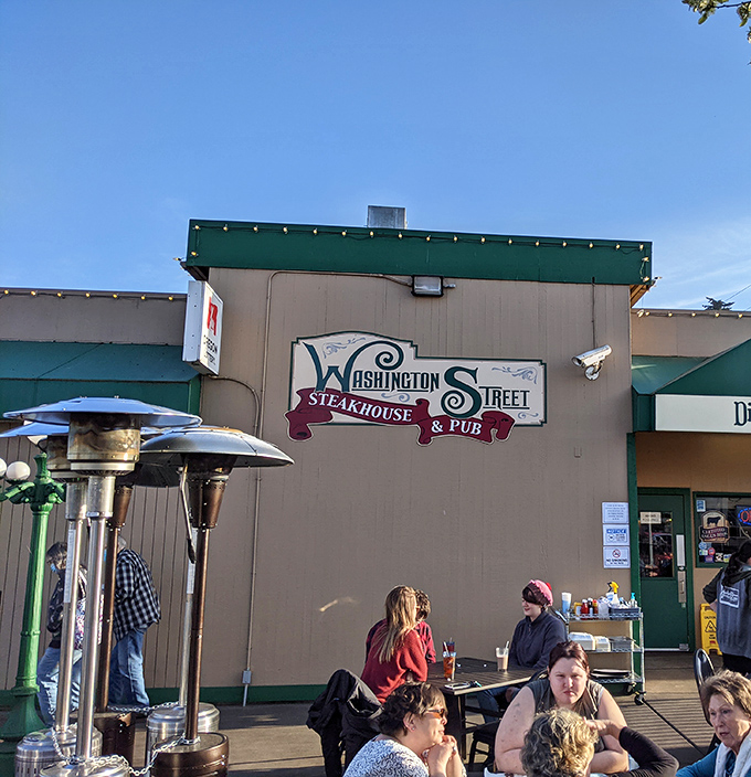 Washington Street Steakhouse & Pub offers outdoor dining where conversations with neighbors are as nourishing as the food.