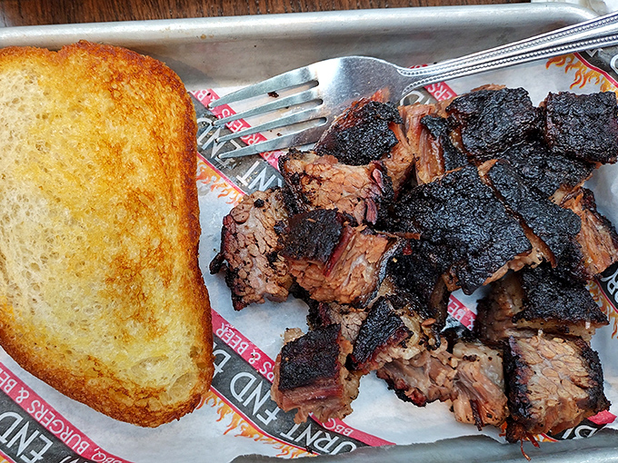 Burnt ends and Texas toast &ndash; a relationship more perfect than Romeo and Juliet, but with a much happier ending.