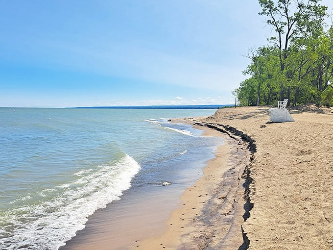 Presque Isle's beaches offer Caribbean-worthy views without the passport fees &ndash; just golden sand meeting the surprisingly blue waters of Lake Erie.