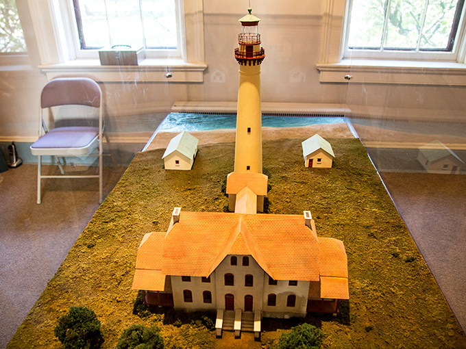 Honey, they shrunk the lighthouse! This detailed scale model shows the entire complex, perfect for those who want the view without the stair climb.