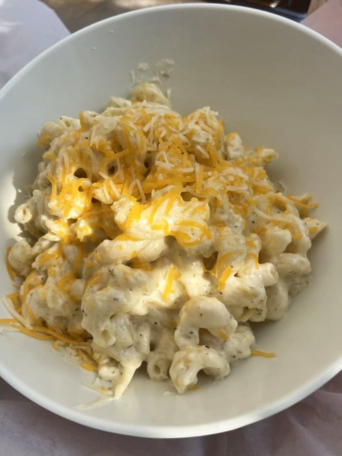 Mac and cheese that makes you wonder why you ever bothered with the boxed stuff. Comfort food that gives an actual hug.