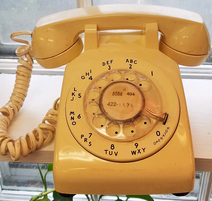 Remember when phones were actually attached to walls and dialing someone took actual physical effort? This mustard marvel certainly does.