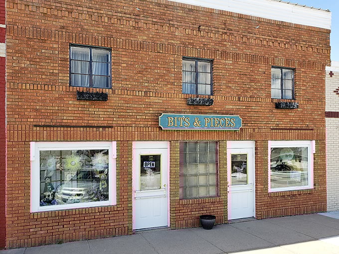 Bits & Pieces' charming brick facade looks like it belongs in a Hallmark movie. Small-town thrifting at its most picturesque!
