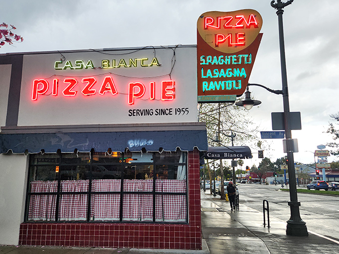 Casa Bianca's vintage neon sign has guided hungry Angelenos since 1955. Some landmarks are built of marble; the best ones are built of pizza.