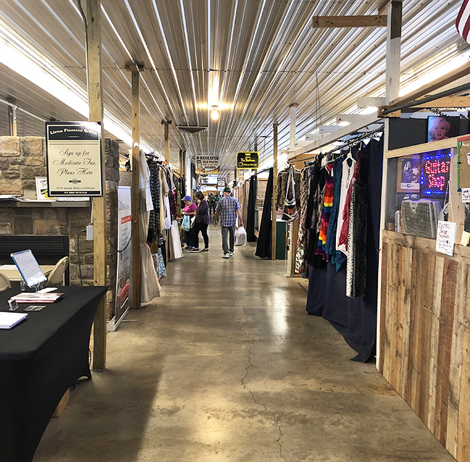 Treasure aisles stretch forever! Morning Sun's indoor setup creates a comfortable year-round shopping experience regardless of weather.