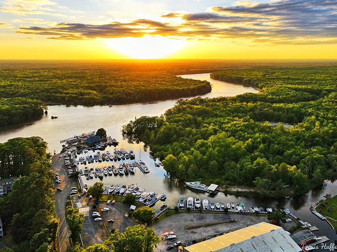 Murrells Inlet's stunning sunset over the marina - nature's free nightly show for budget-conscious retirees.
